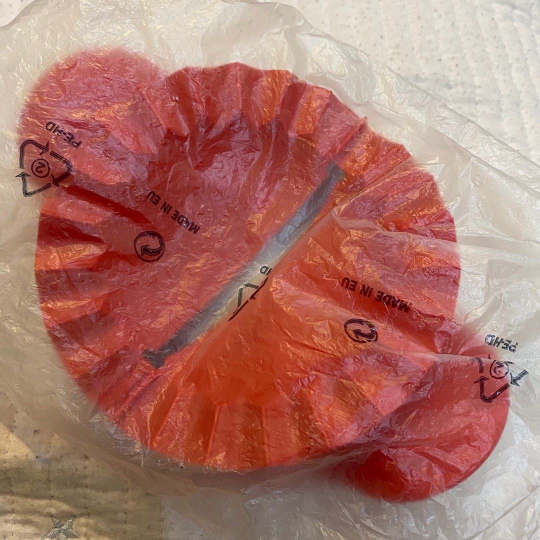 Tupperware Ori Karipap Maker, Furniture & Home Living, Kitchenware ...