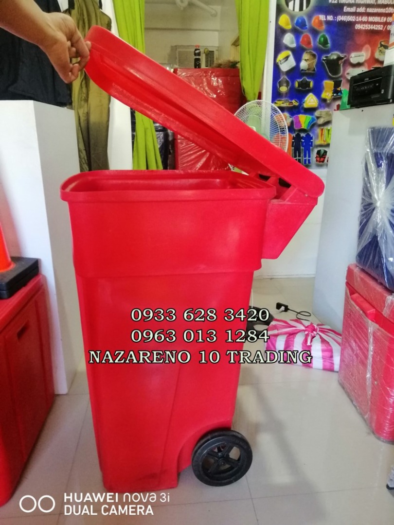 UGA / rolling Trash Bin Wheeled Trash Bin on Carousell