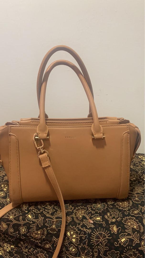VINCCI TOTE BAG, Luxury, Bags & Wallets on Carousell