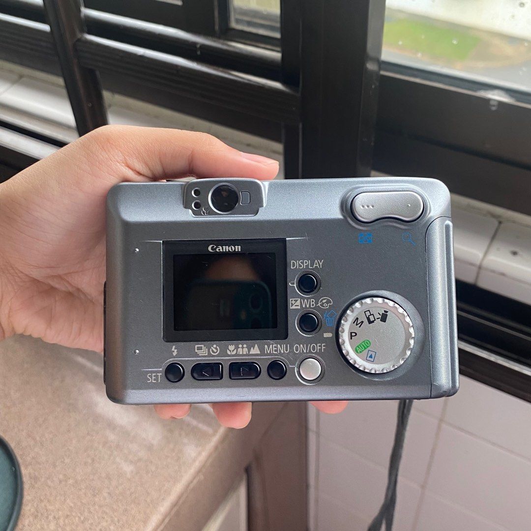 Vintage Canon Powershot A40 CCD Digital Camera, Photography, Cameras on Carousell