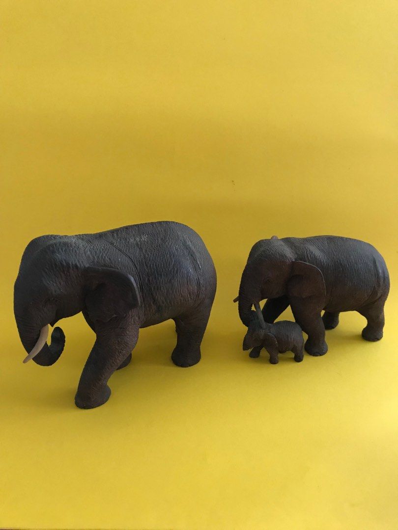 Vintage Wooden Elephant Family as shown, Premium wood, Hand Carved ...