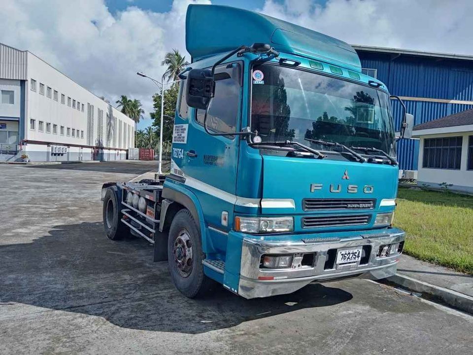 2015 Fuso Super Great Tractor Head on Carousell