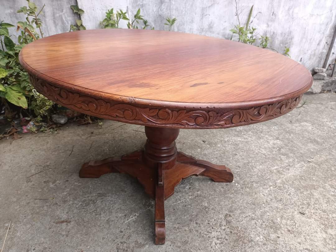 6 Seater Narra Dining Table on Carousell