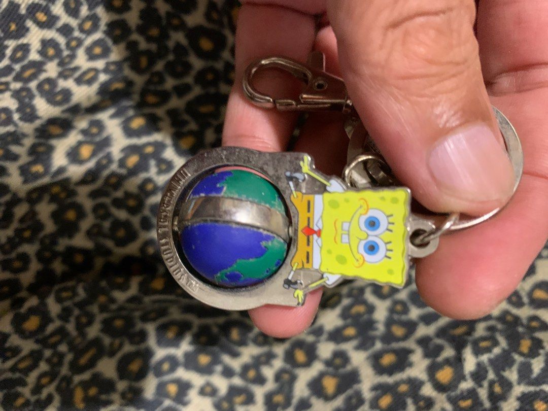 二手 環球影城 海棉寶寶 Sponge Bob 鑰匙圈 keychain, 書籍、休閒與玩具, 收藏、紀念品, 其他古董在旋轉拍賣