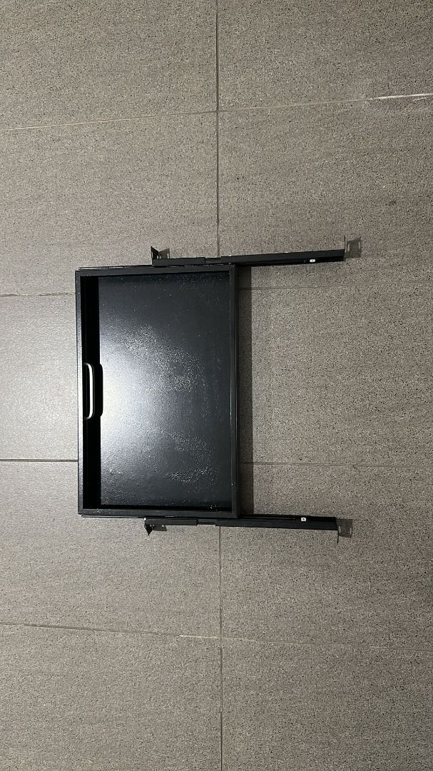 assembled 18U rack for CCTV recorder/ data storage/network server cart ...