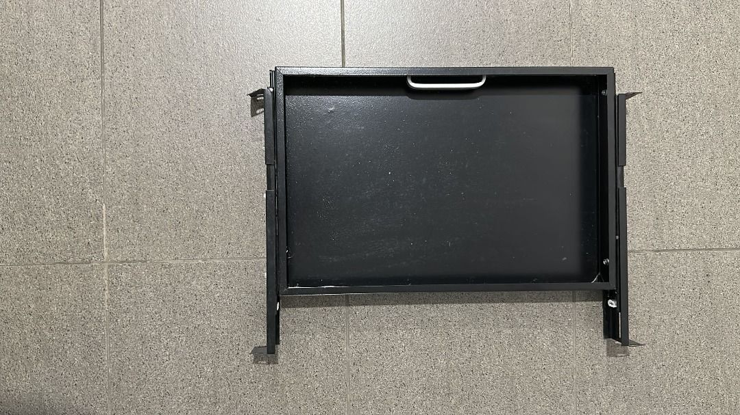 assembled 18U rack for CCTV recorder/ data storage/network server cart ...