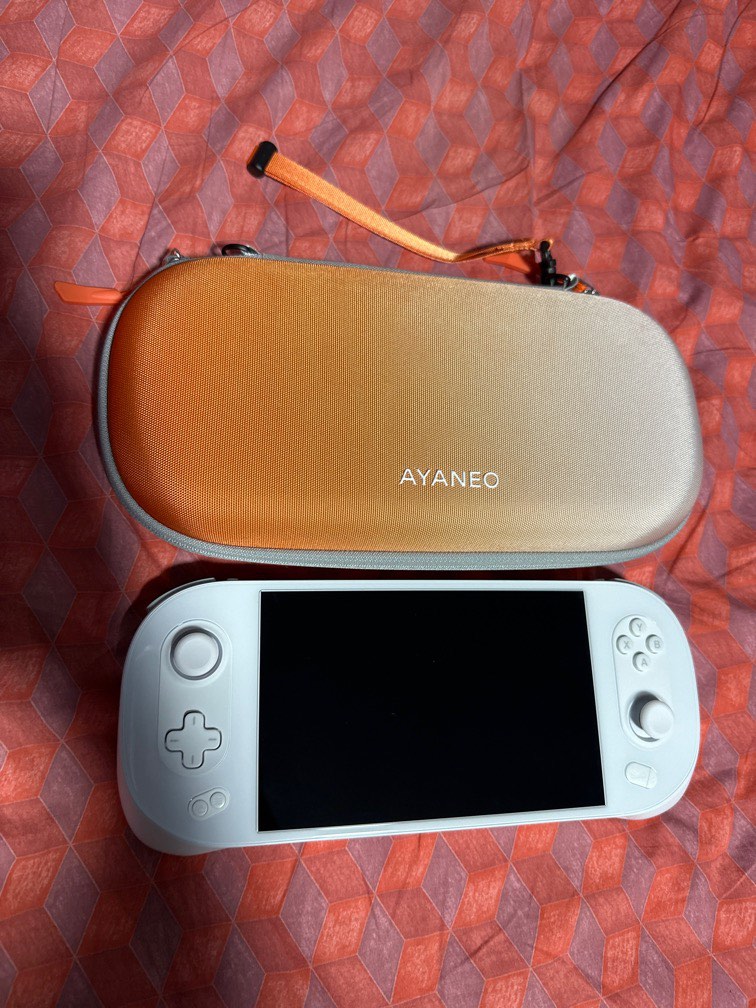 Aya Neo 2 (maxed out specs), Video Gaming, Video Game Consoles, Others ...