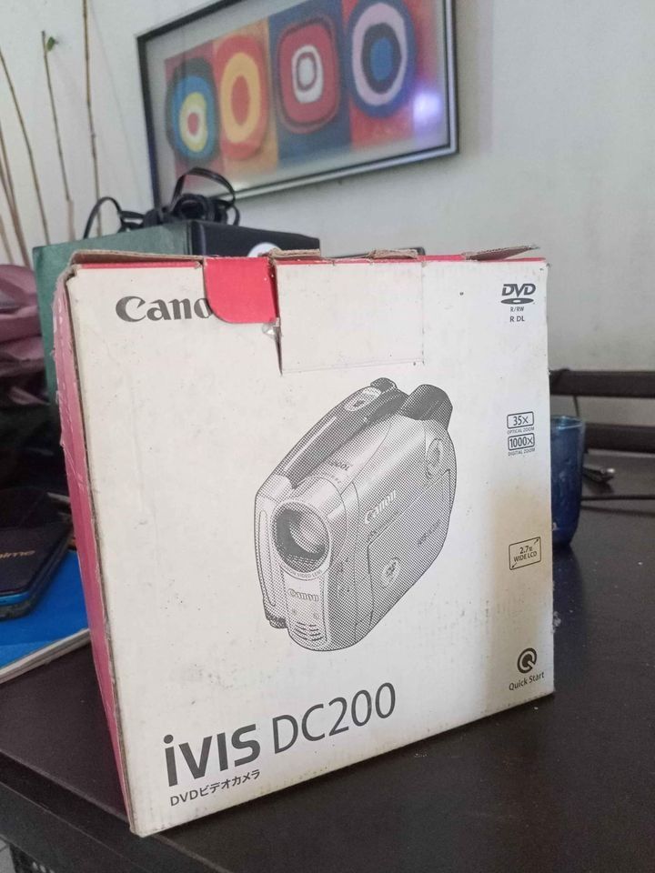 Canon DC210 Camcorder JAPAN Original, Photography, Cameras on Carousell