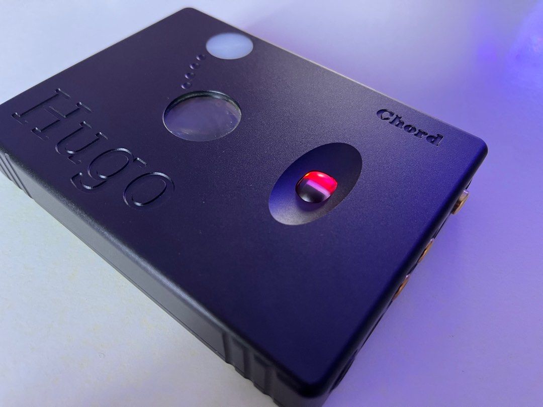 Chord Hugo DAC + headphone amplifier , Audio, Portable Audio ...
