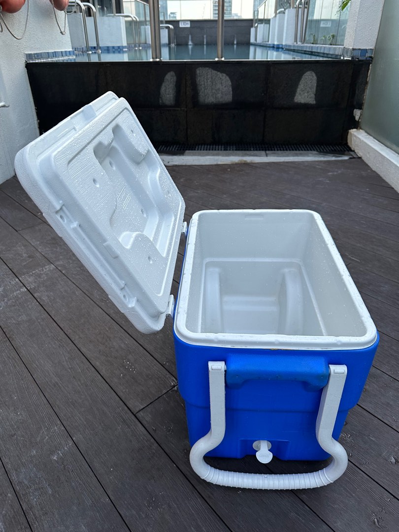 Coleman ice box cooler, Furniture & Home Living, Outdoor Furniture on ...