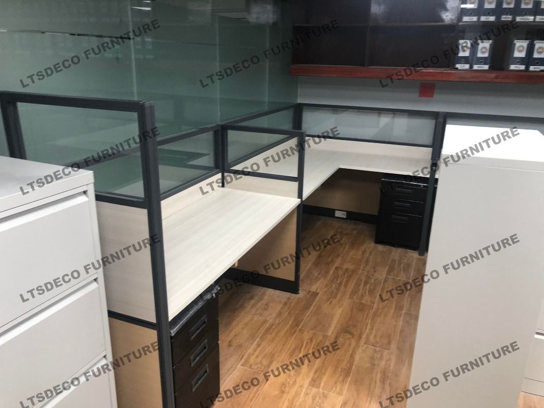 CUSTOMIZED WORKING TABLE OFFICE PARTITIONS, Furniture & Home Living ...