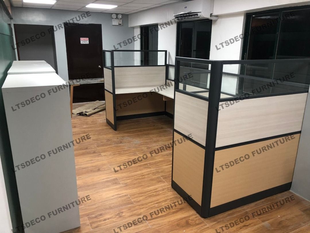 CUSTOMIZED WORKING TABLE OFFICE PARTITIONS, Furniture & Home Living ...