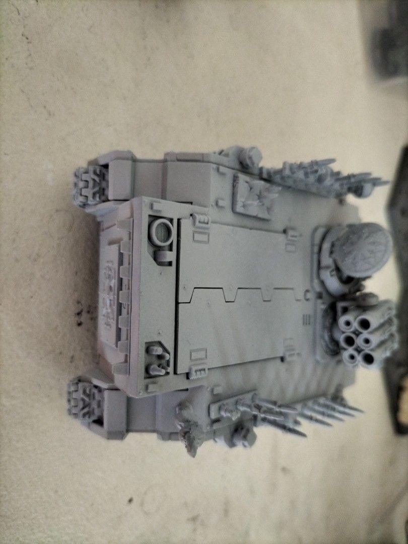 Death Guard Rhino with assorted Death Guard Minis, Hobbies & Toys, Toys ...