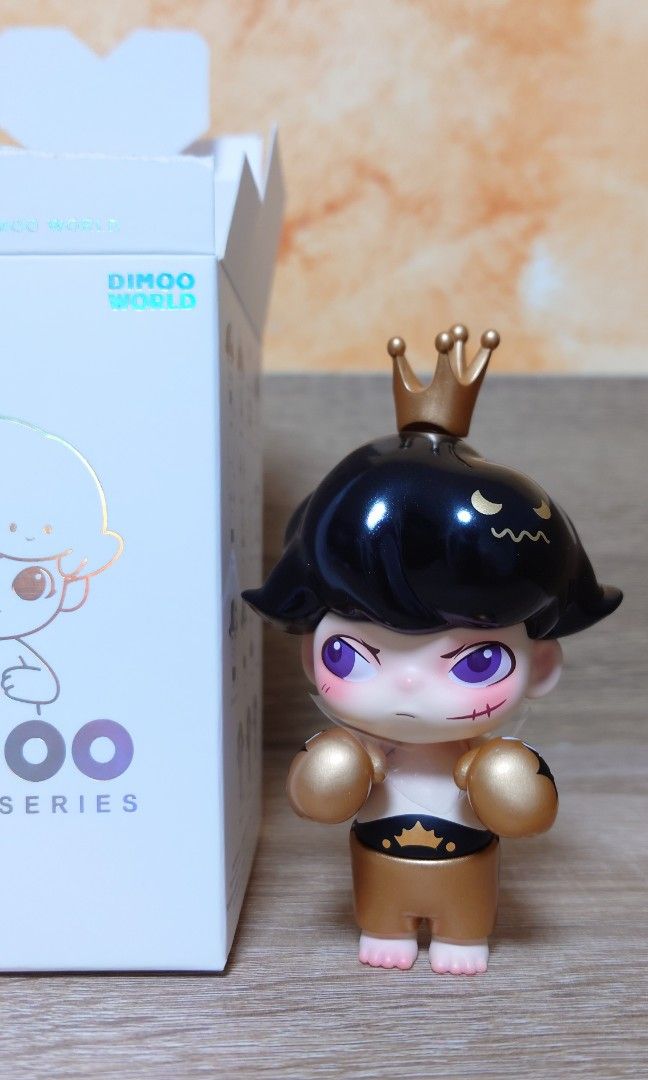 Dimoo Retro Series Super Rare Rockey Overlord, Hobbies & Toys, Toys ...