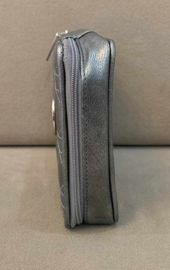 Dior Vanity Kit, Luxury, Bags & Wallets on Carousell