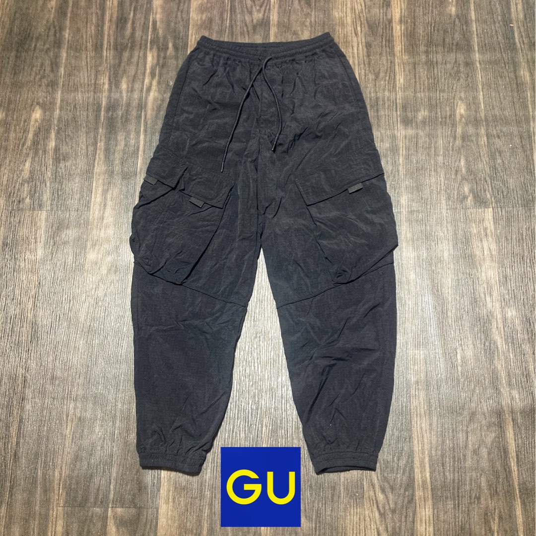 GU Parachute Pants, Men's Fashion, Bottoms, Joggers on Carousell