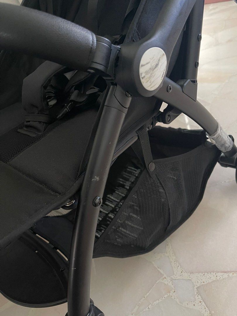 Hamilton X1 PLUS Magicfold Stroller, Babies & Kids, Going Out ...