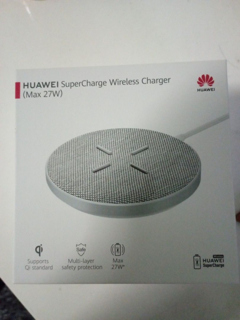 Huawei Supercharge Wireless Charger Mobile Phones Gadgets Other Gadgets On Carousell