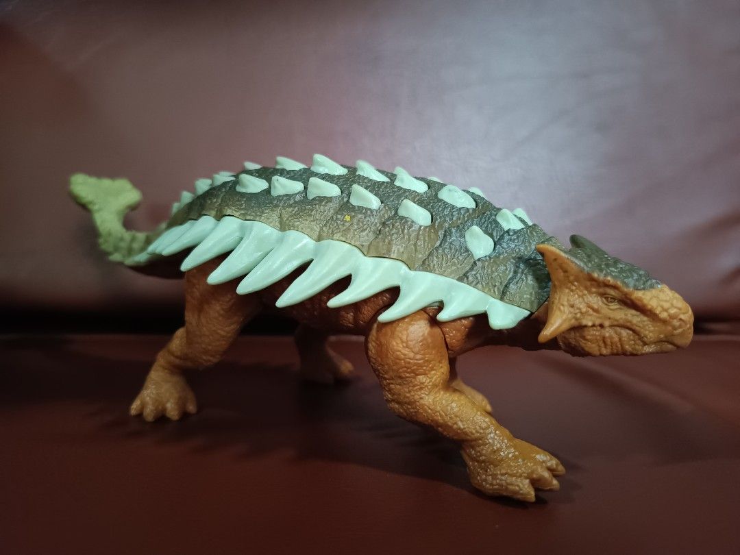 Jurassic World Dino Rivals Ankylosaurus yellow variant, Hobbies & Toys ...