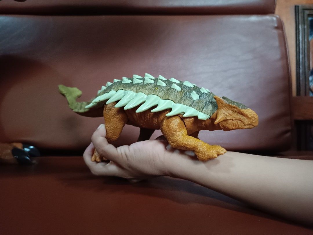 Jurassic World Dino Rivals Ankylosaurus yellow variant, Hobbies & Toys ...