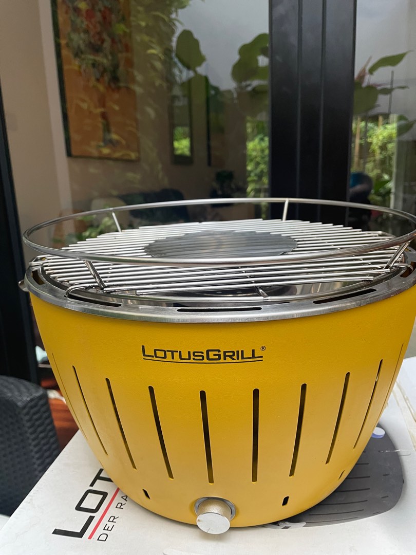 Lotus Grill bbq, TV & Home Appliances, Kitchen Appliances, BBQ, Grills ...