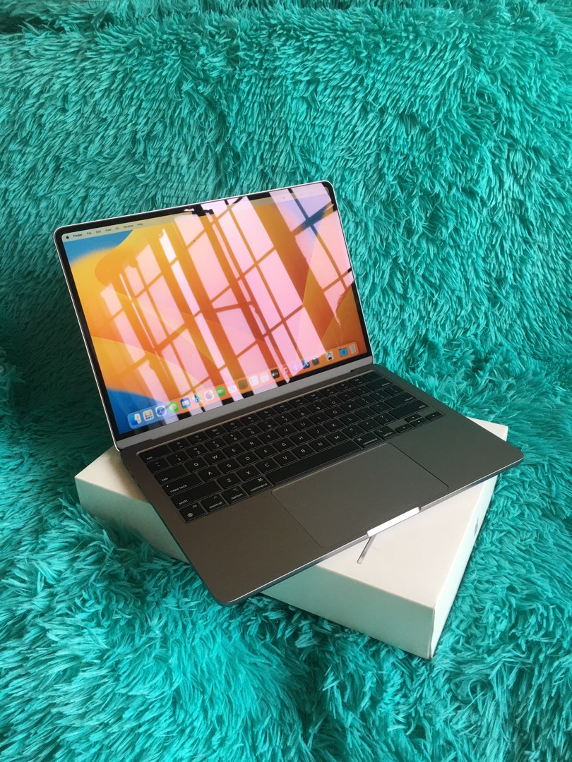 Macbook Air ( 13inch M2 2022 ), Computers & Tech, Laptops & Notebooks on Carousell