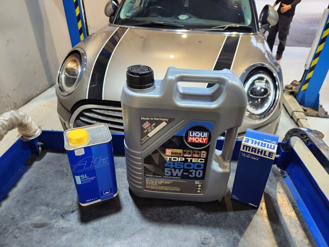 Santa Ana Mini Cooper Brake Flush