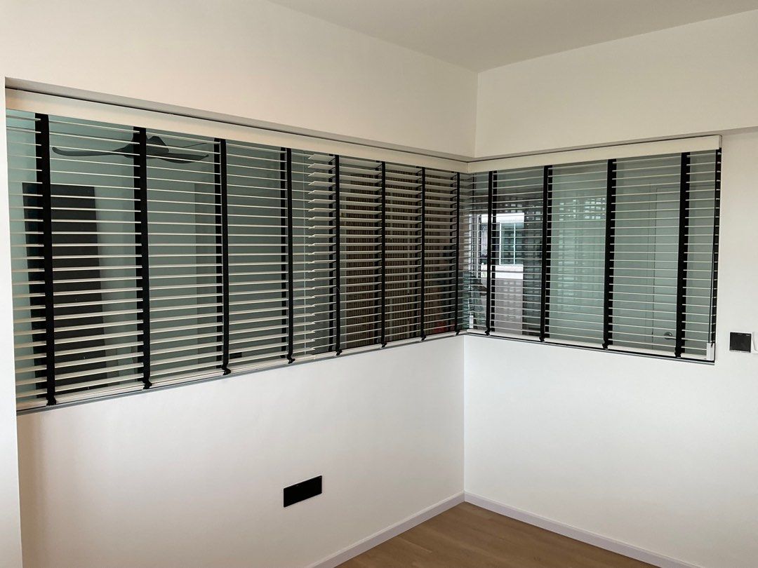 Mono System Venetian Blinds, Furniture & Home Living, Home Decor ...