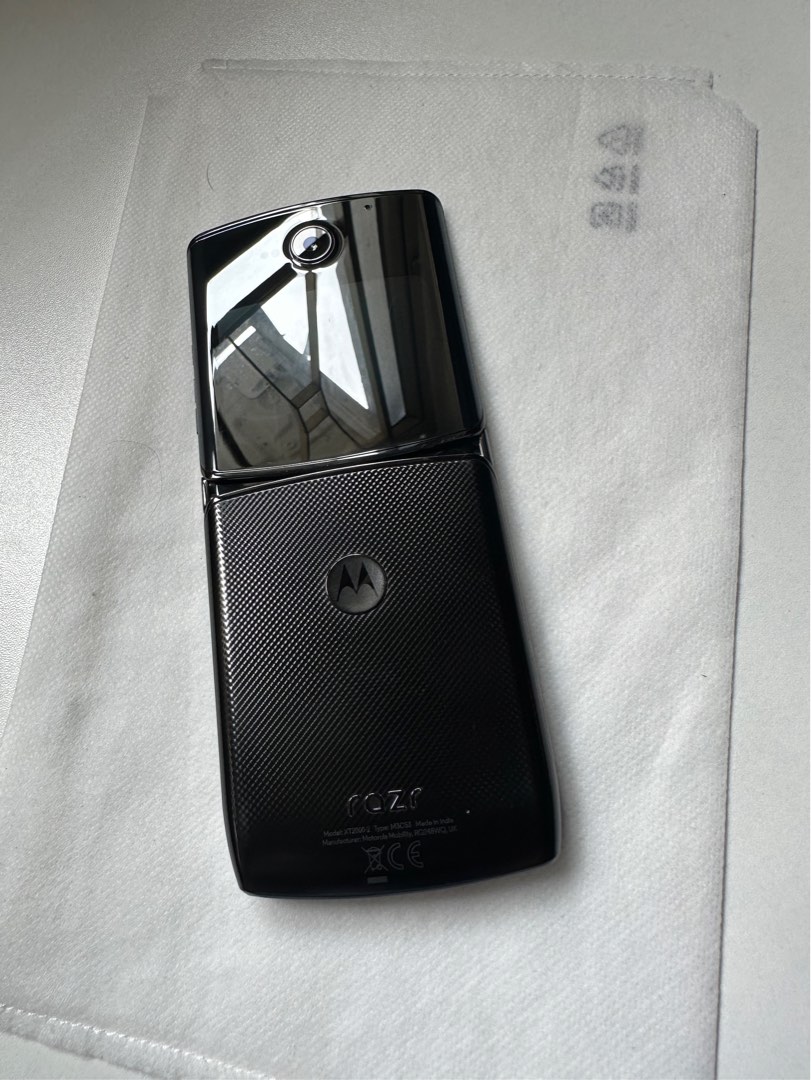Motorola Razr eSim (128GB+6GB) Model# XT-2000-2 , 手提電話, 手機, 其他手機 ...
