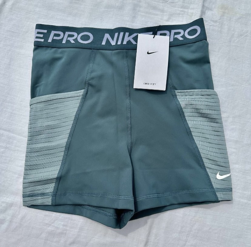 Nike Pro Shorts - XS, Women's Fashion, Activewear on Carousell