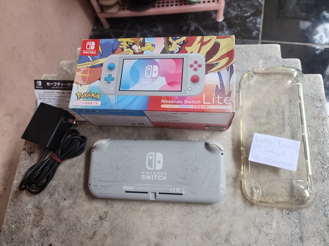 Nintendo Switch Lite Pokemon Sword Shield Limited Edition Fullset 57 ...