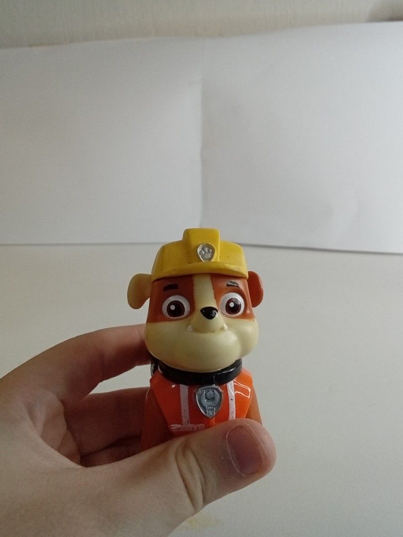 Paw Patrol Ultimate Rubble Truck and Rubble, Hobbies & Toys, Toys ...