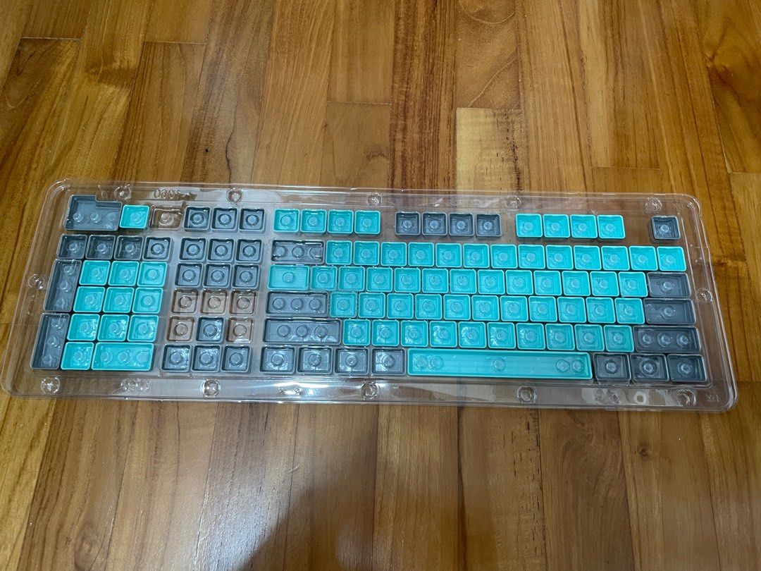 PBT shinethrough hyperfuse keycaps, Computers & Tech, Parts ...