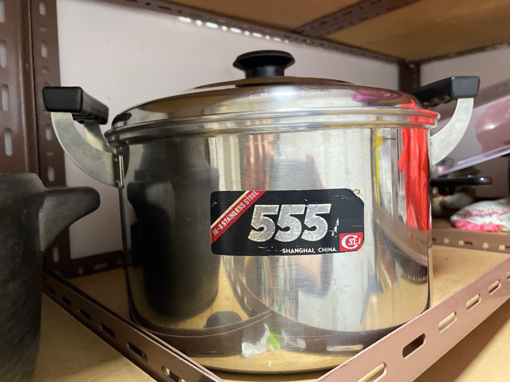 Pot 26 cm, Furniture & Home Living, Kitchenware & Tableware, Cookware ...