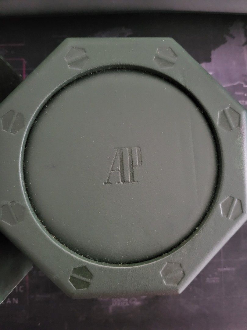 RARE Vintage Audemars Piguet Green Royal Oak Watch Box, Luxury, Watches ...