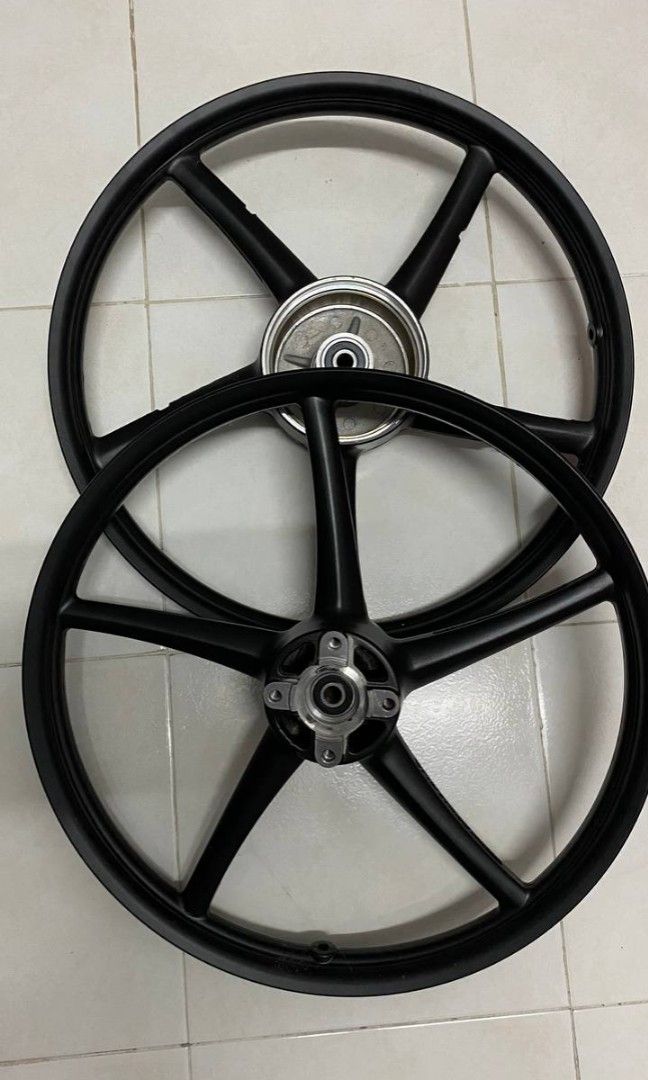RIM MOTOR 17 inci FOR SALEE, Motorbikes on Carousell