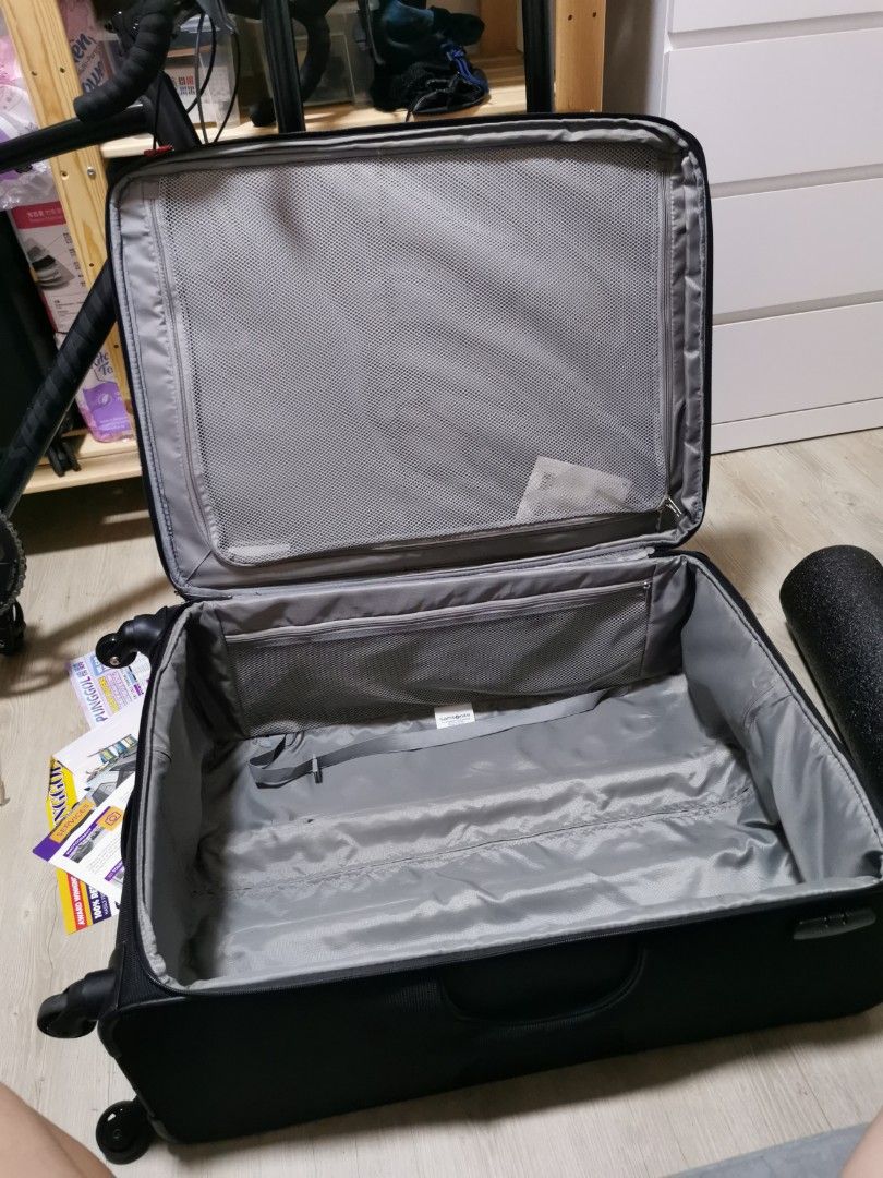 Samsonite Lift Spinner 83/11 Luggage, Hobbies & Toys, Travel, Luggage ...