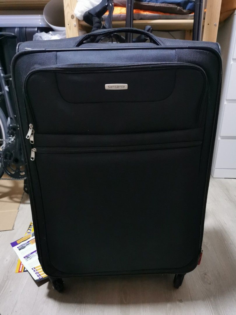 Samsonite Lift Spinner 83/11 Luggage, Hobbies & Toys, Travel, Luggage on Carousell