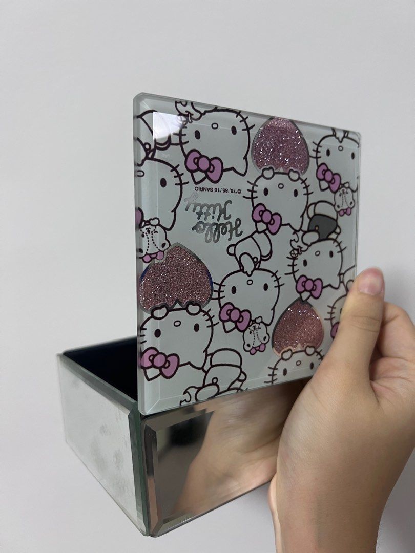 Sanrio Hello Kitty Jewellery Box (Glass), Women's Fashion, Jewelry ...