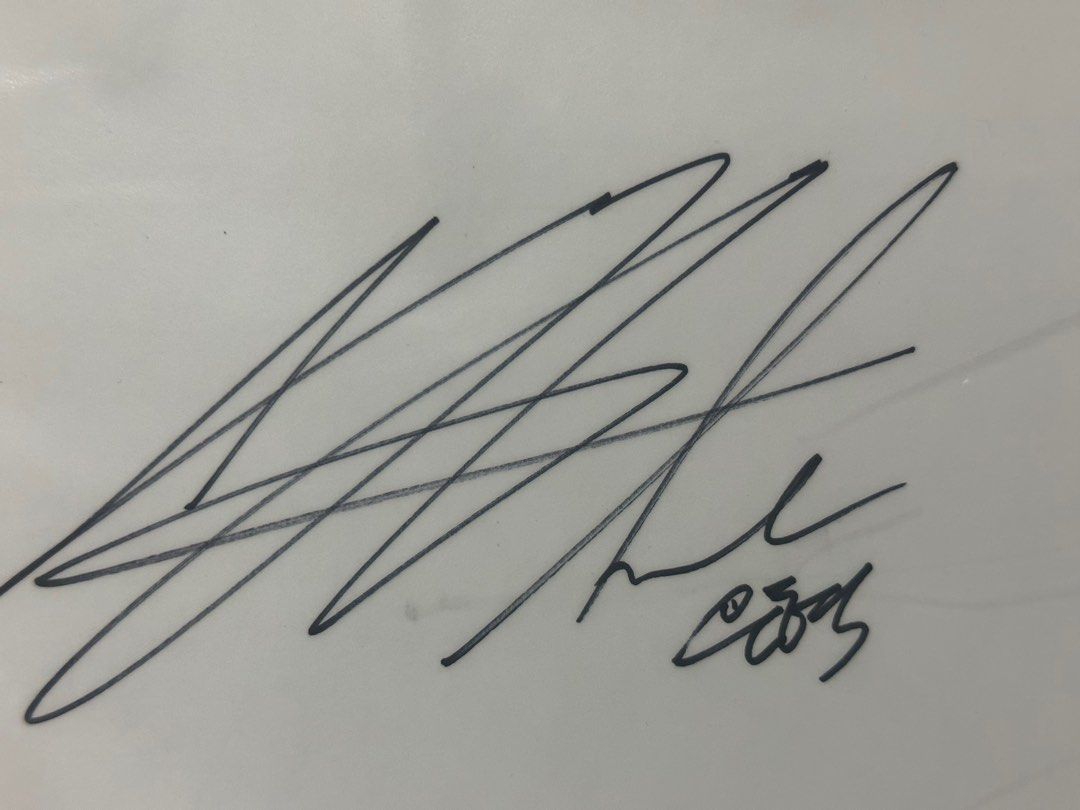 SIGNED PHOTO, Hobbies & Toys, Memorabilia & Collectibles, Fan ...