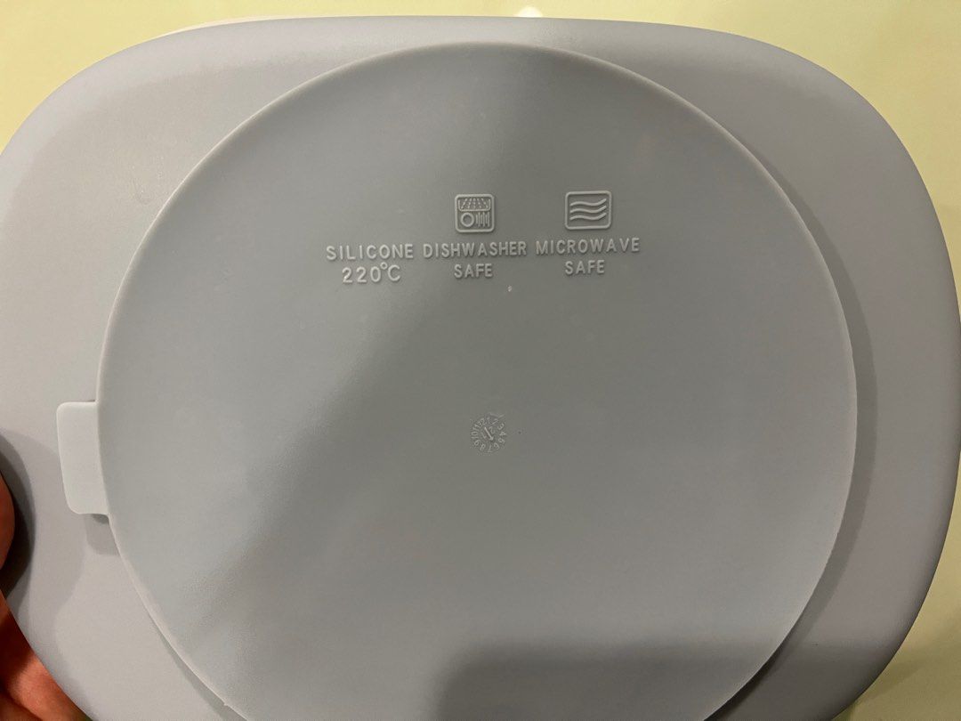 Silicon Plate with cover (Light Blue), Babies & Kids, Nursing & Feeding ...
