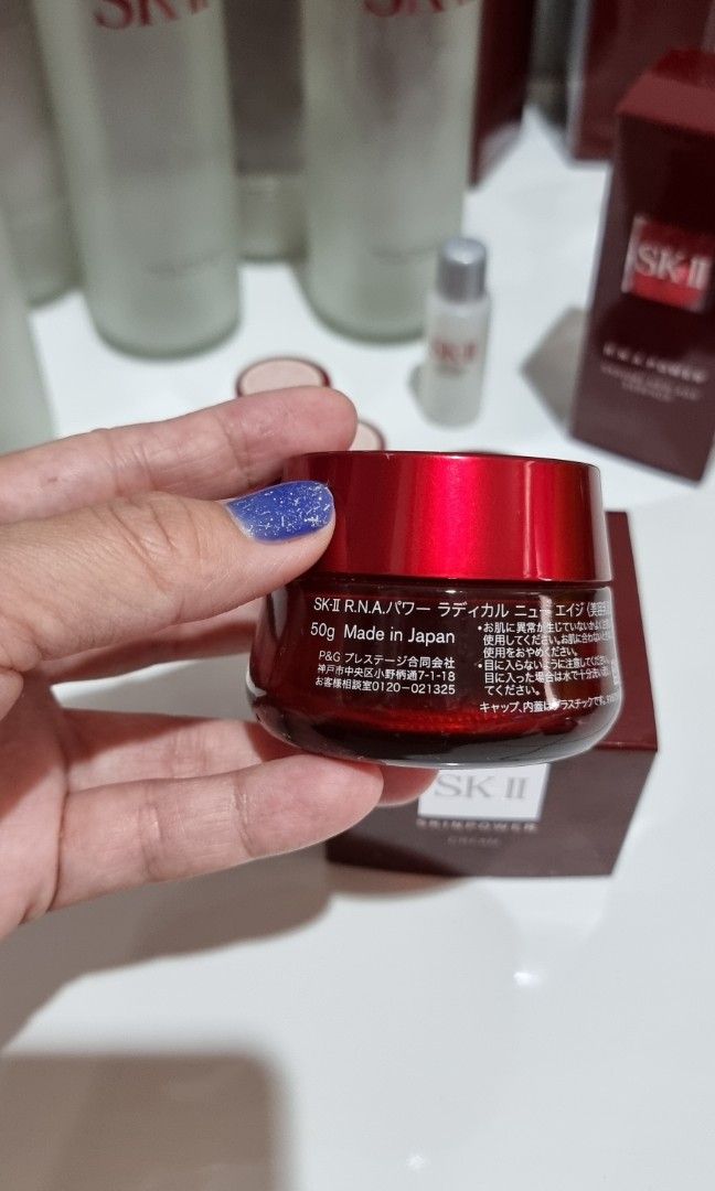 SK II BOTOL KOSONG RNA POWER 50g, Kesehatan & Kecantikan, Kulit, Sabun & Tubuh di Carousell
