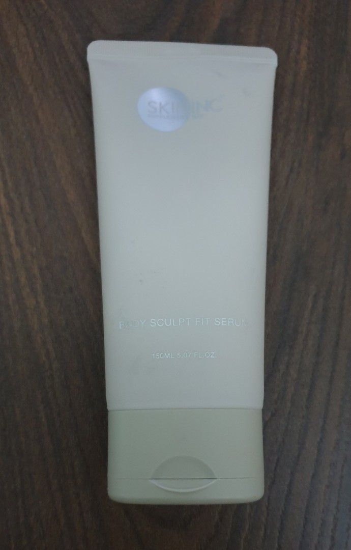 Skin inc light device, Beauty & Personal Care, Face, Face Care on Carousell