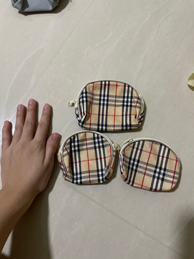 Small cute pouch with zip, Women's Fashion, Bags & Wallets, Purses ...