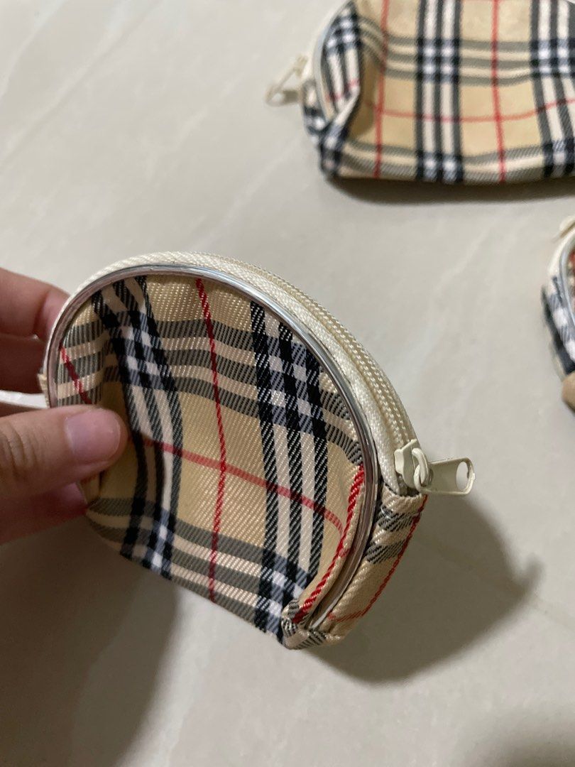 Small cute pouch with zip, Women's Fashion, Bags & Wallets, Purses ...