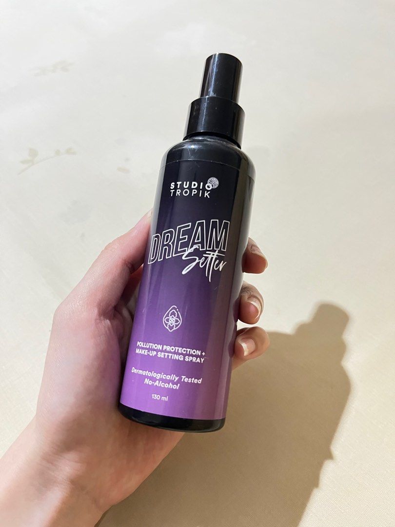 Studio Tropik DreamSetter Pollution Protection Make-up Setting Spray ...