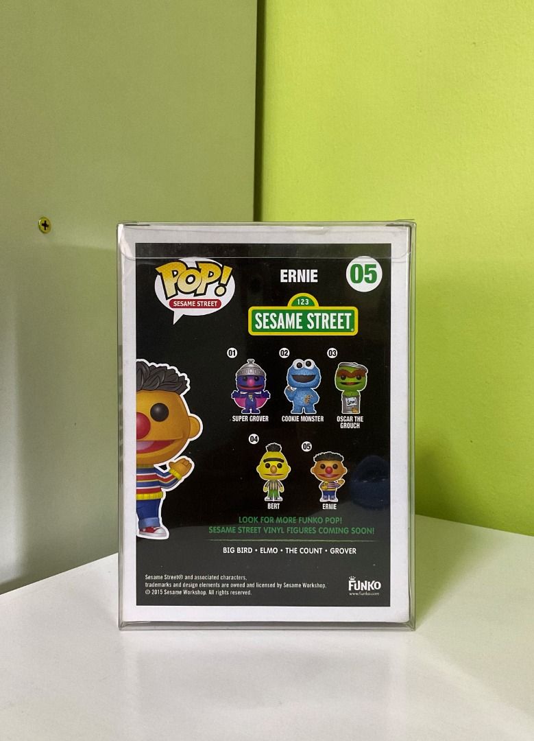 Super Grover #01; Oscar the Grouch #03; Bert #04; Ernie #05 (Funko Pop ...