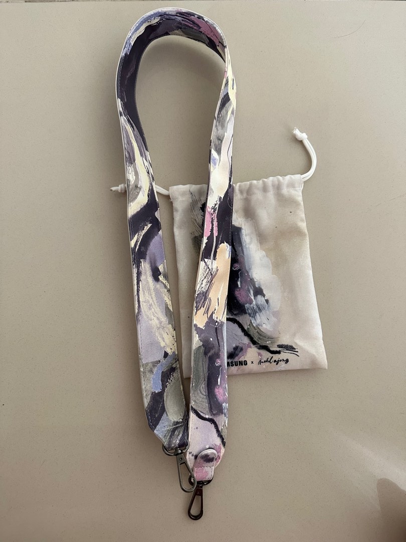 Tali tas kolaborasi antara samsung dan rachel ajeng on Carousell