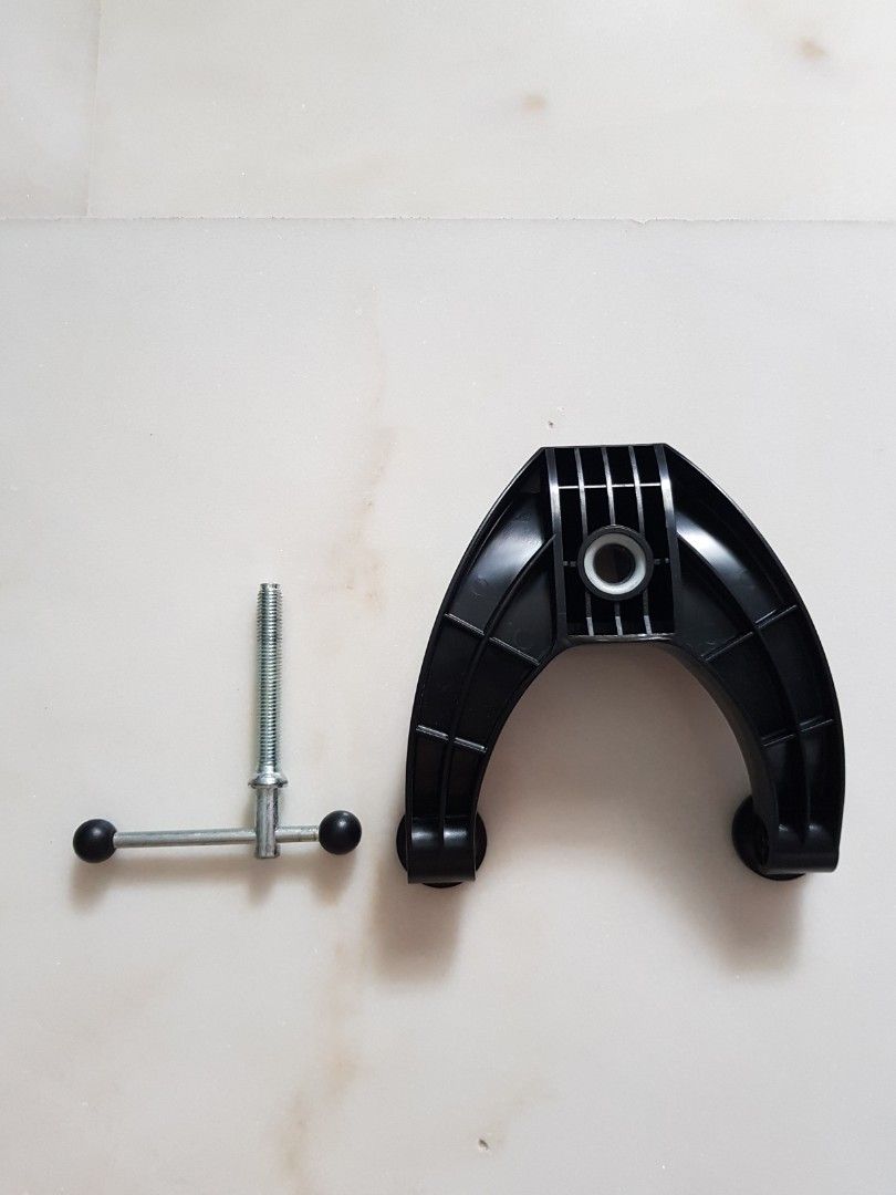 Thrustmaster T300 RS GT Table Clamp / Mount, Video Gaming, Gaming ...