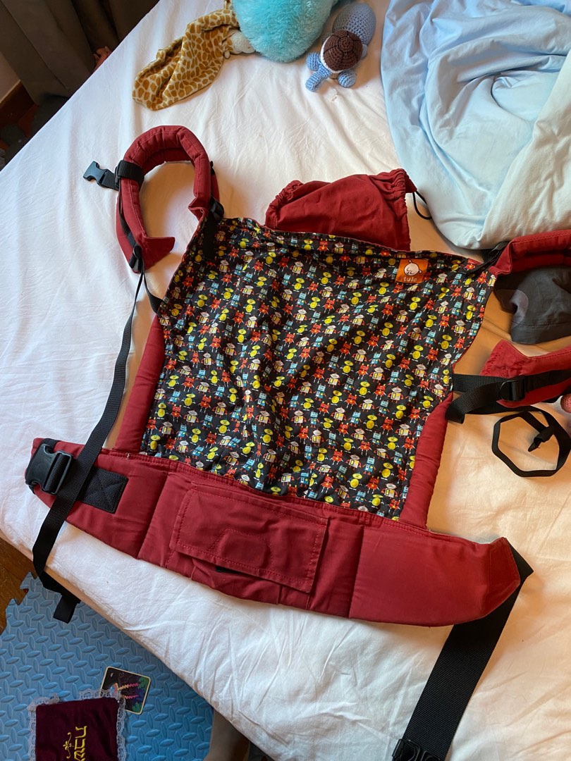 Toddler Tula robot print baby carrier, Babies & Kids, Going Out ...